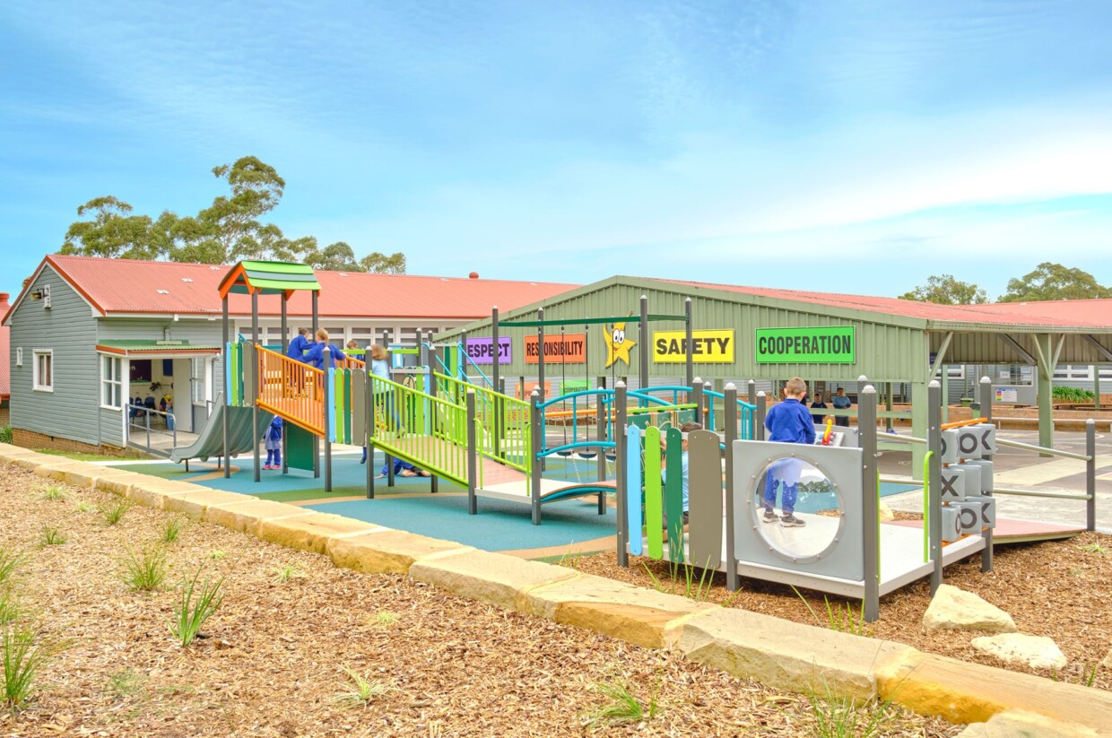 Berkeley Public School playground - Projects - Moduplay