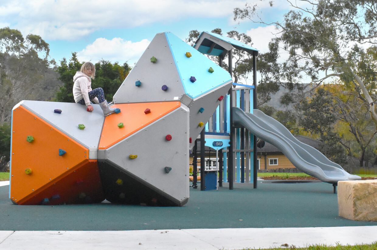 Ryan Park - Projects - Moduplay